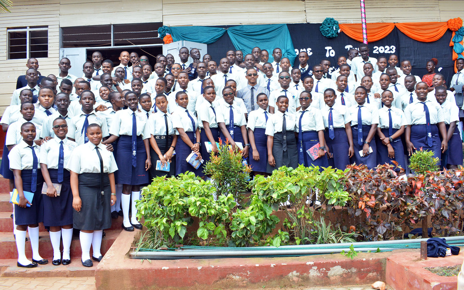 Homepage - Lakeside College Luzira